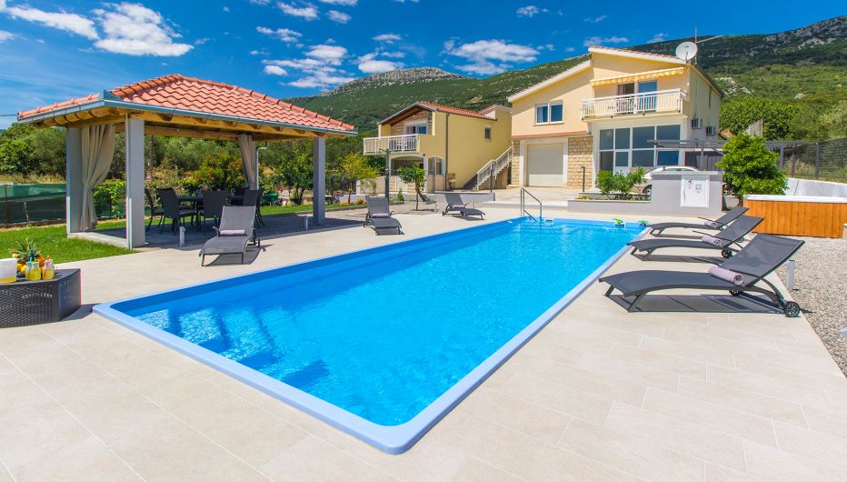 Explore Our Pool Range - Starlight Pools